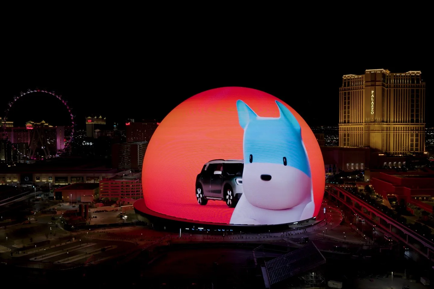 Mini Countryman EV y su mascota se apoderan de la “Esfera” en Las Vegas ...